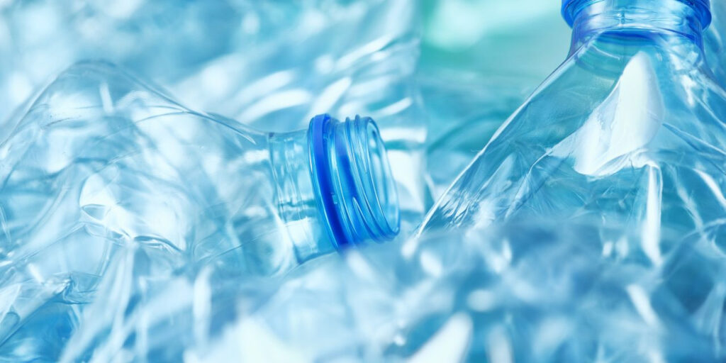 What is Recycled Polyester Fabric? Pros and Cons, Characteristics and ...